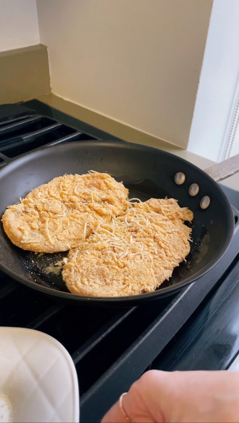 The Most Amazing Chicken Parmesan: Step-by-Step - Ana Florentina
